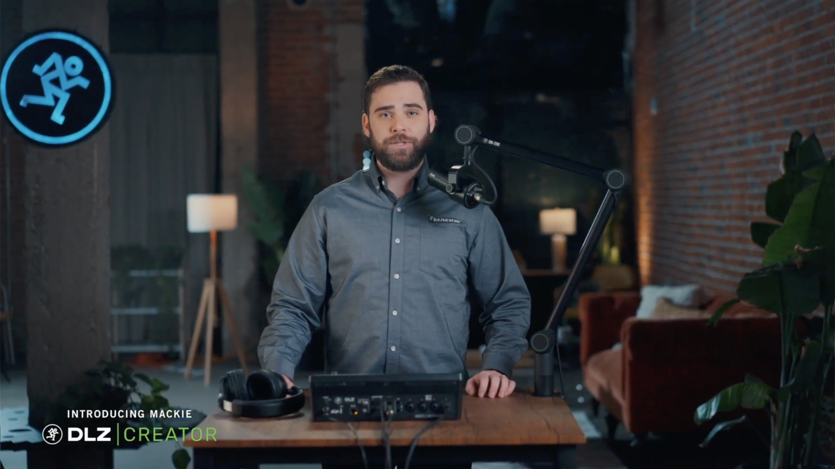 DLZ Creator 今までの概念をくつがえすデジタルミキサー Technology | MACKIE